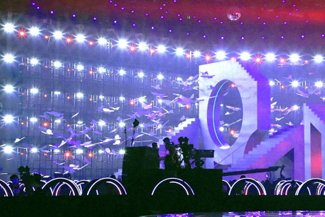 Art Prolights Shine in "618 Super Fight Night" - DRAGON STAGE