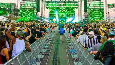 Protect Your Crowds with Aluminum Barrier Systems: The Modern Solution ...
