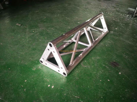 290mm Aluminum Triangular Screw Bolt 2m Truss For Hanging Celling from ...