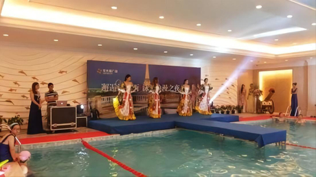 Acrylic Wedding Stage Acrylic Platform Stage Swimming Pool Glass Stage ...